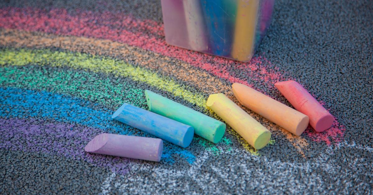 Is Sidewalk Chalk Safe? 10 Best Non-Toxic, Dust-Free Chalk Brands for ...